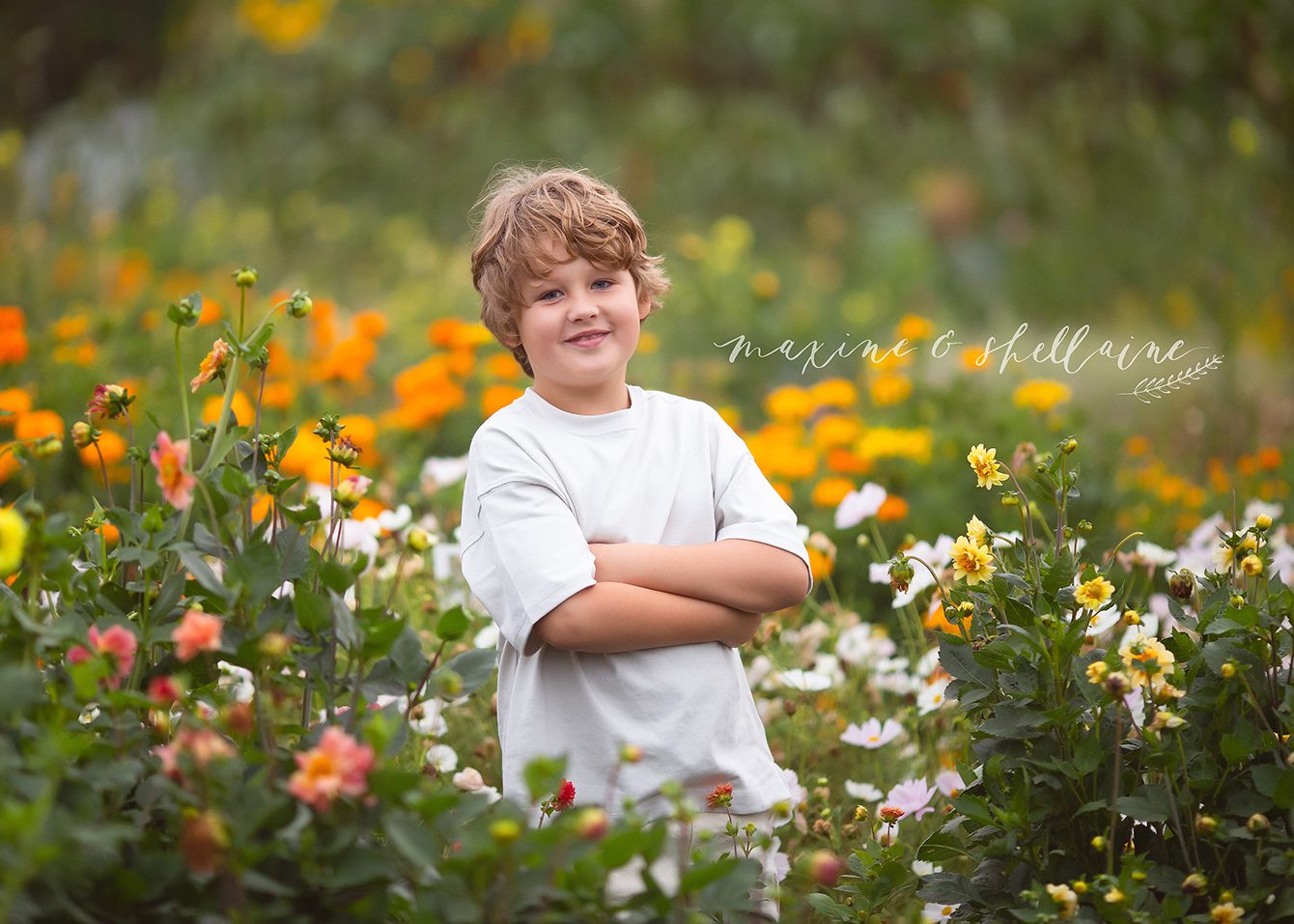 Edmonton Flower Farm Photos for Family Portraits ~ Maxine • Shellaine